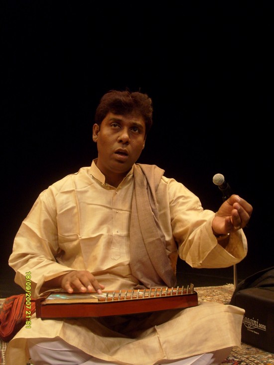 Tushar Dutta :: Baajaa Gaajaa